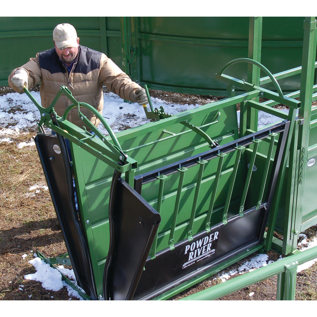 PR-Squeeze Chutes - Powder River – farmranchstore.com